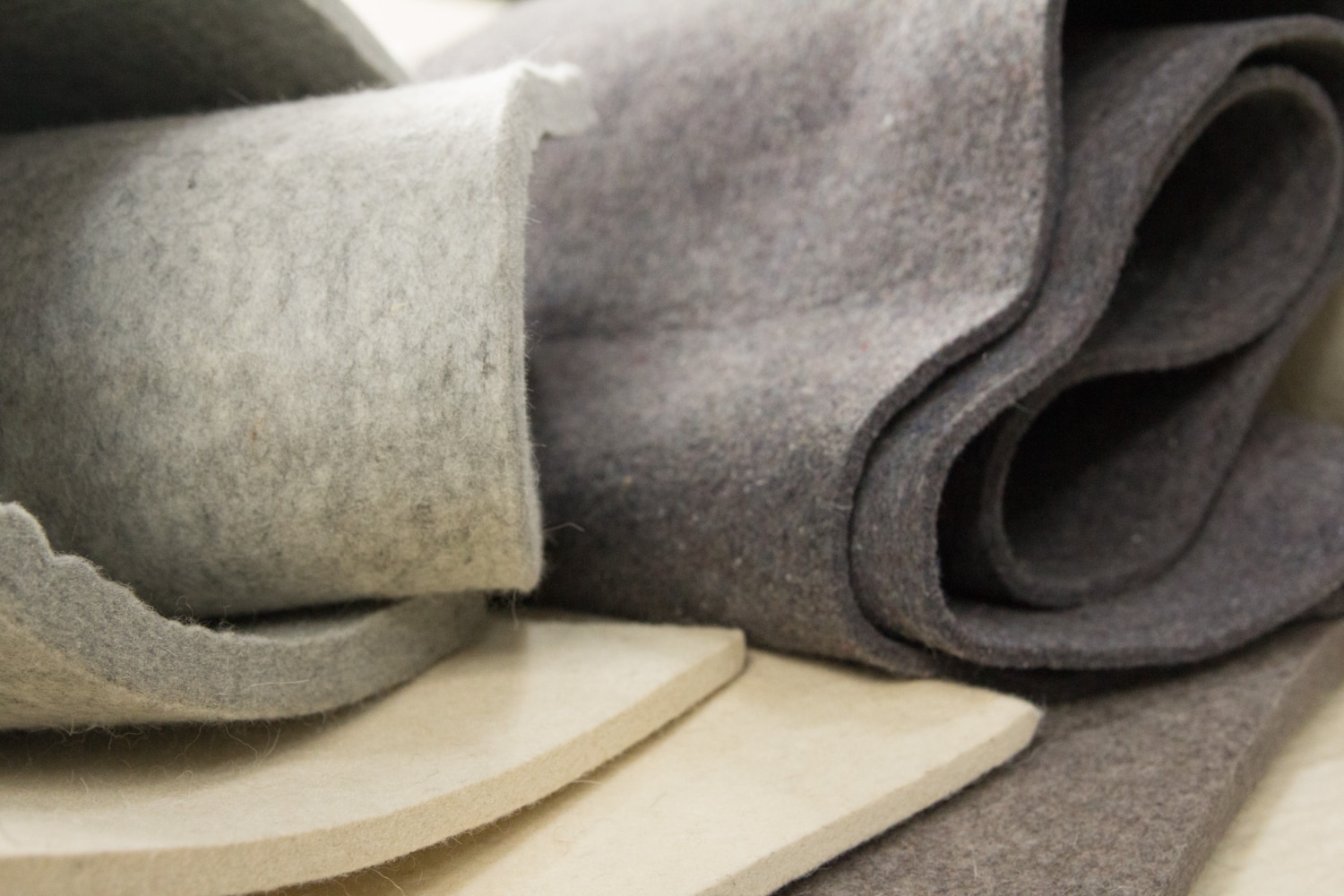 Natural wool felts in different thicknesses and densities